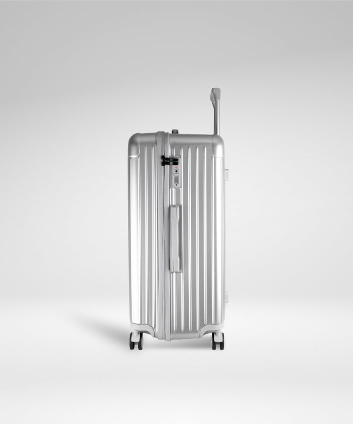 Terminal Trunk – Universal Traveller