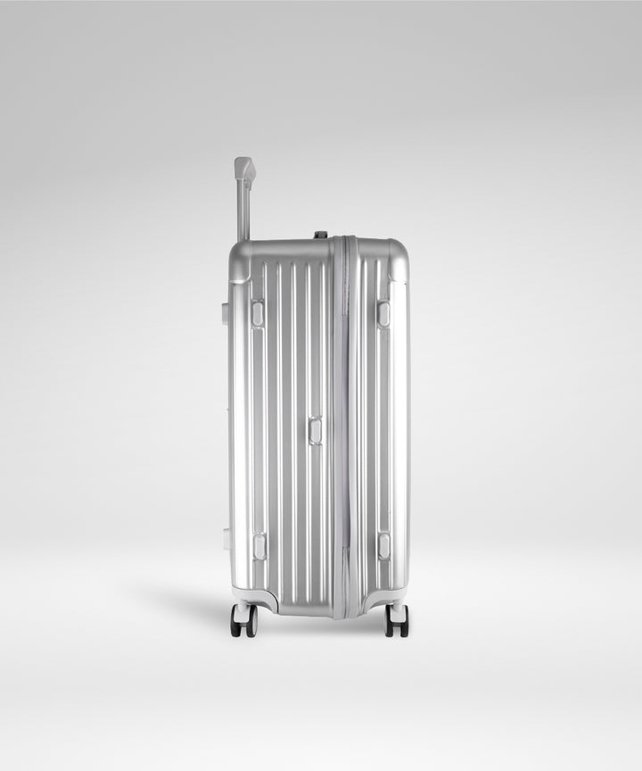 Terminal Trunk – Universal Traveller